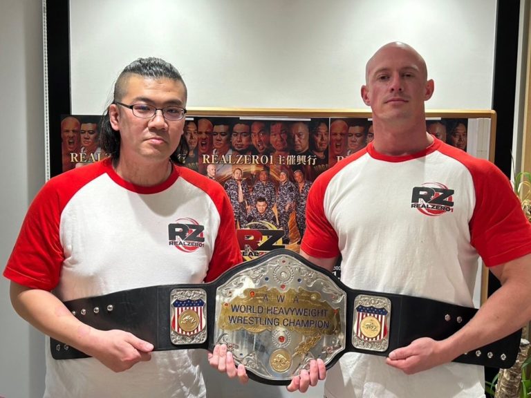 【ZERO1】 1.28新木場、世界ヘビー級選手権試合 調印式で王者クリス・ヴァイスと挑戦者 横山佳和がコメント | プロレスTODAYプロレスTODAY